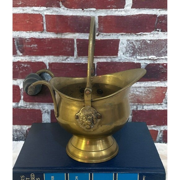 Accents | Vtg Brass Lion Head Coal Ash Scuttle Bucket Basket Wood ...